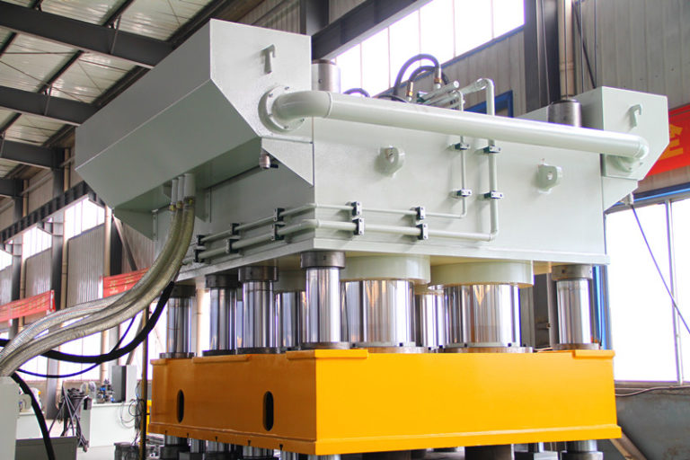 door making machine pressing iron hydraulic press 2500 ton Steel Door ...